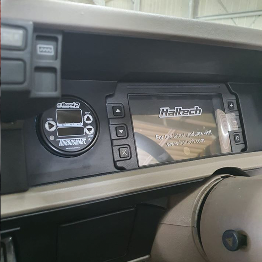 Holden Commodore VL Dash Mount